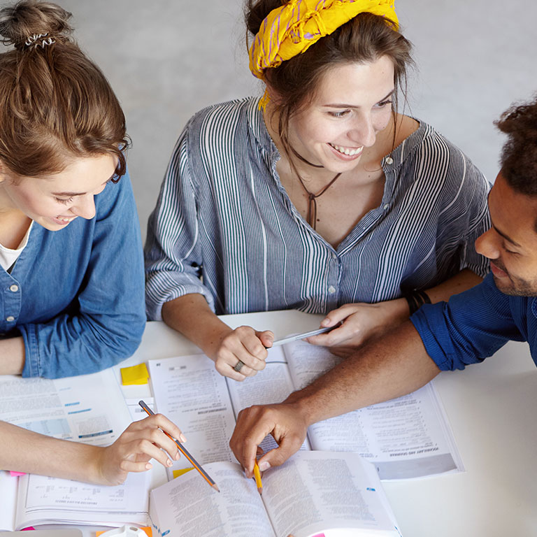 Inicio - Centro de retiros Las Encinas